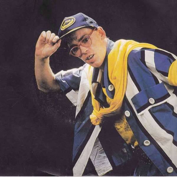 Tarzan Boy - Living in the Background (1985) - Baltimora | Karnaval.com